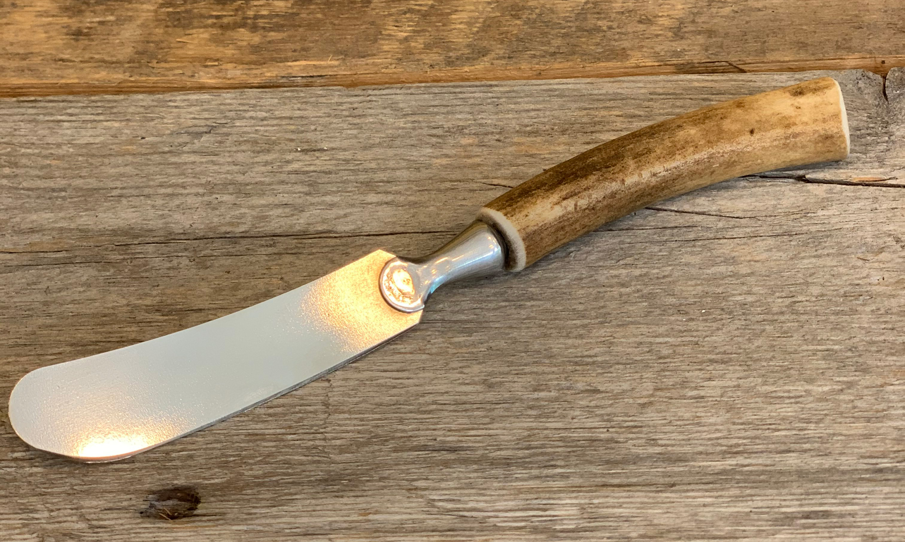 Table spread knife - Bjarmia ceramics